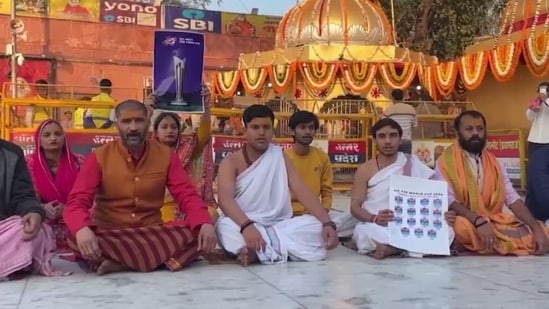 India vs Pakistan T20 World Cup 2026: Fans perform hawan, offer prayers ...