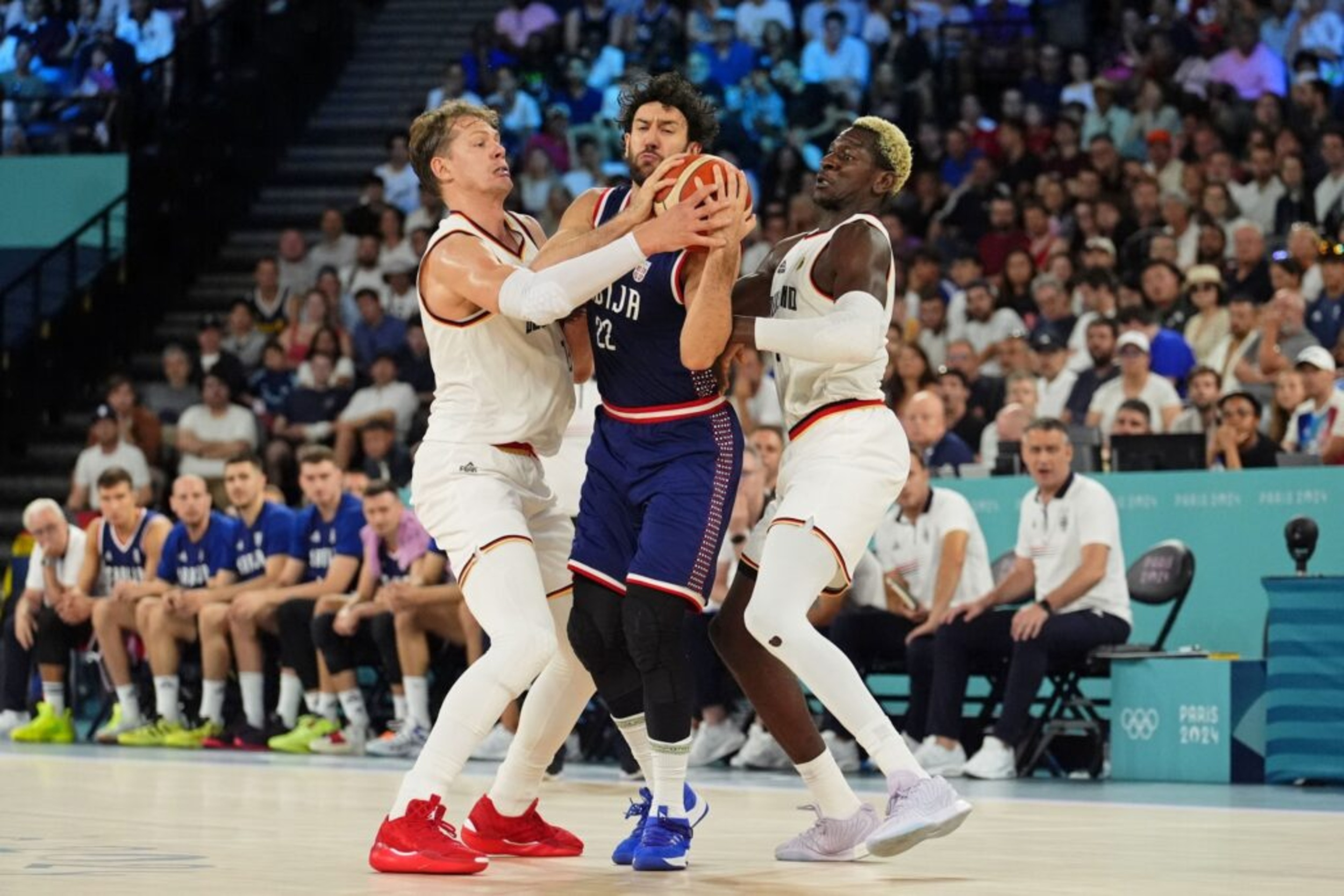 German national and former Laker drawing NBA interest, a return to NBA ...
