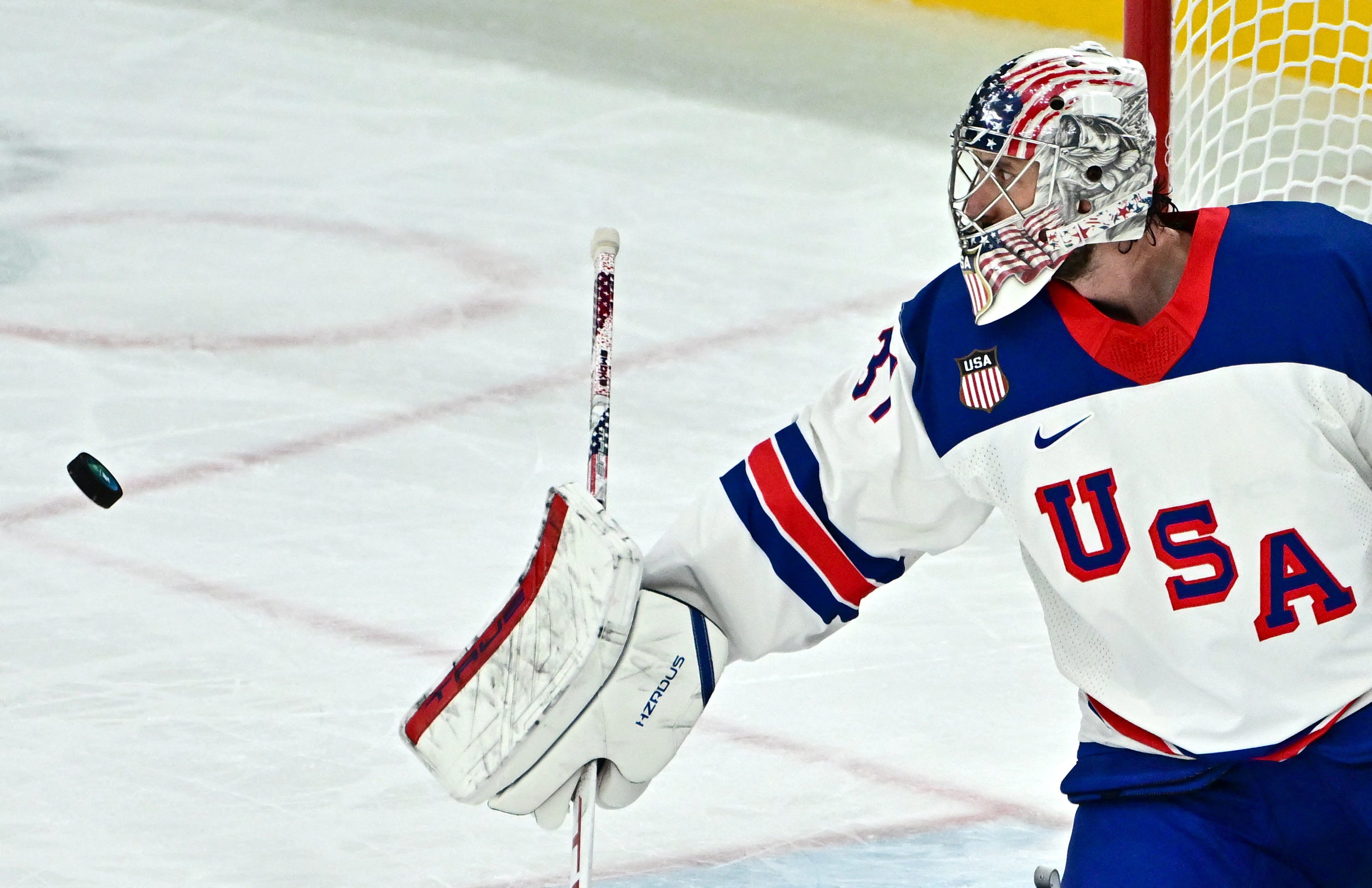 USA hockey star Connor Hellebuyck 'almost died,' has YouTuber dad