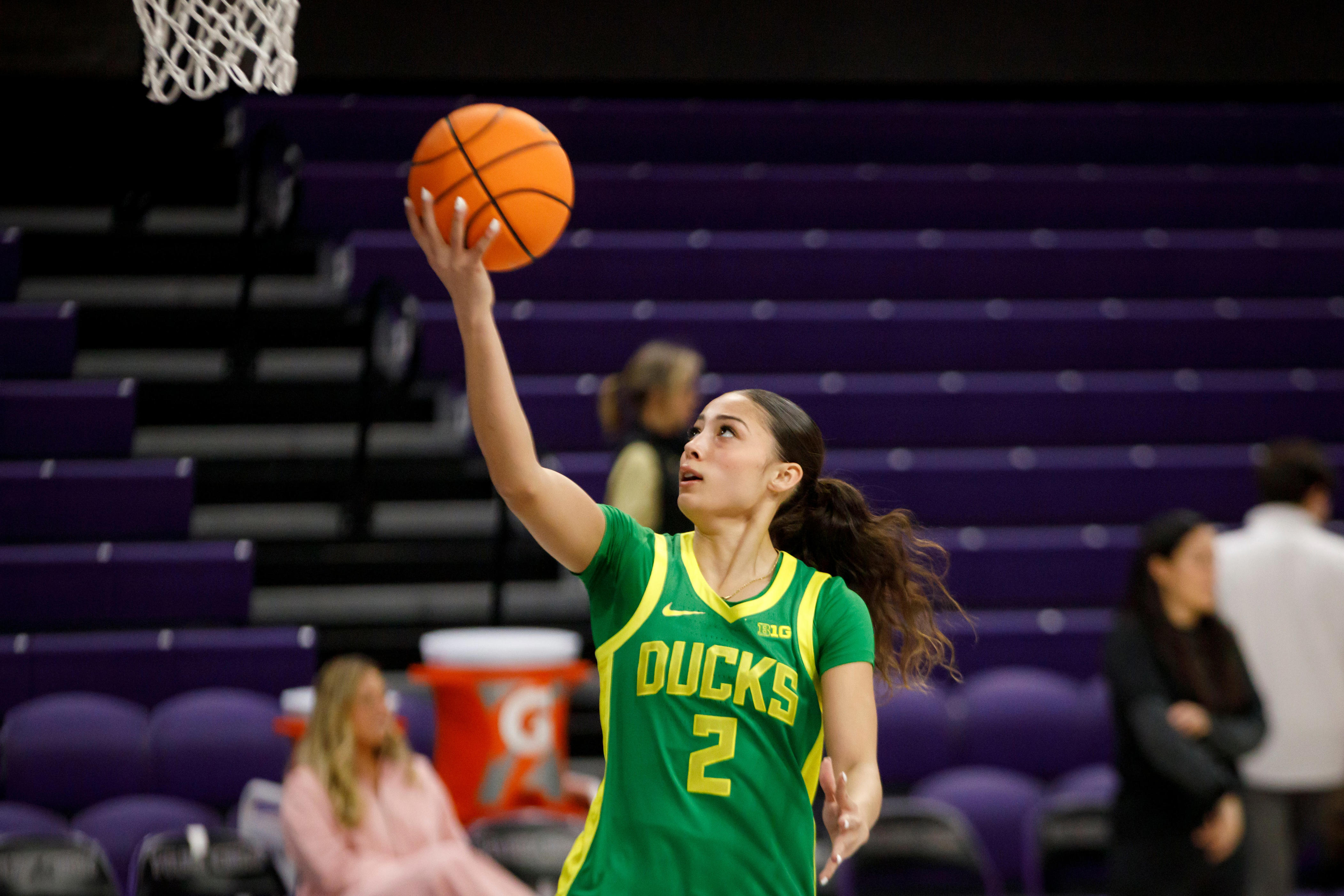 Meet the Ducks. Graves breaks down 2026-27 Oregon women's hoops roster