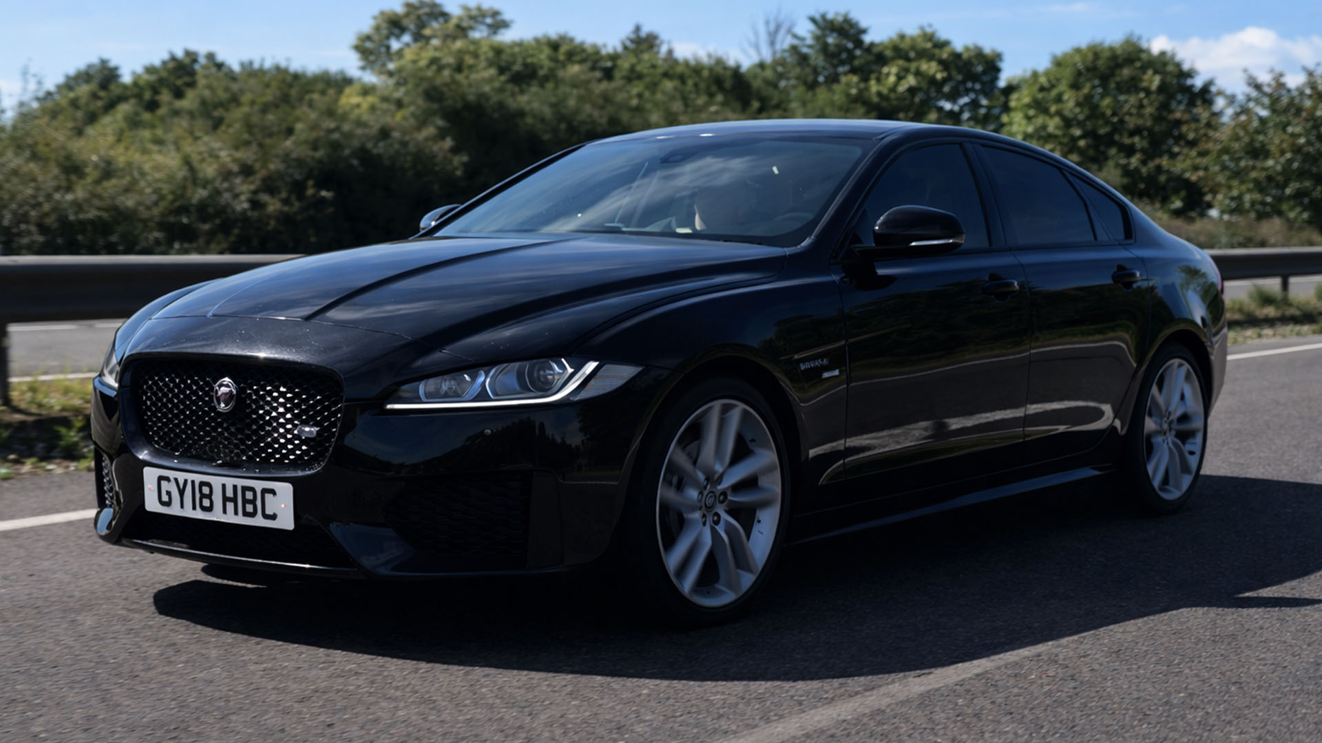 This Jaguar XFS came with extras included
