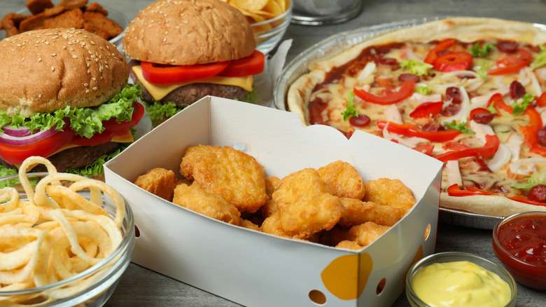 5 fast food chain restaurants that took over the 1970s