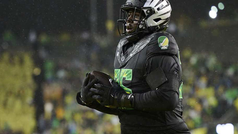 Key Oregon Ducks making injury returns next season