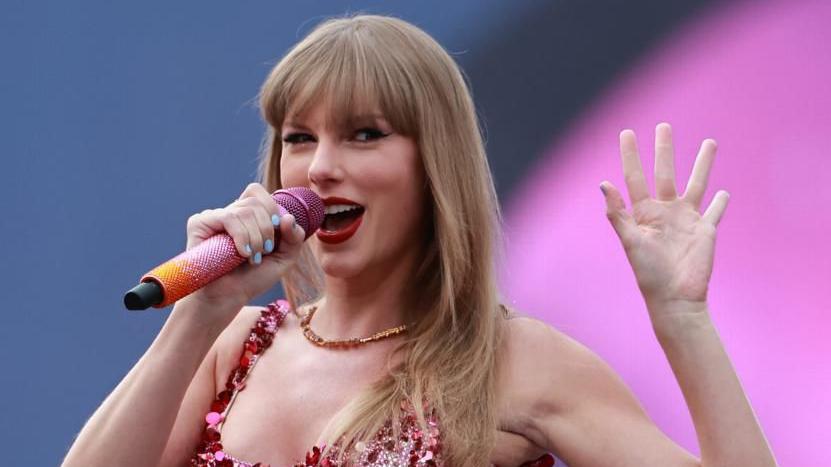 Bedding firm backs down on 'Swift Home' trademark after Taylor Swift appeal