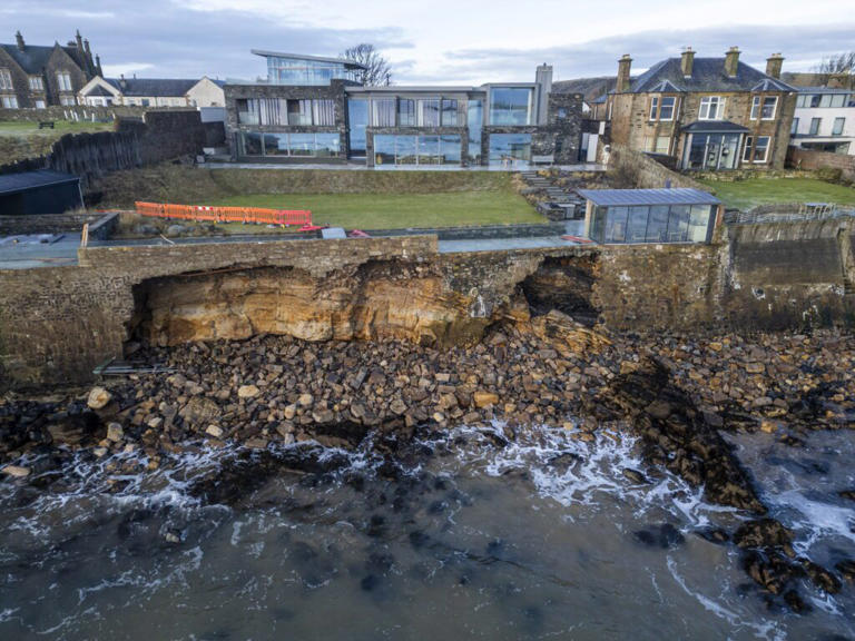 Sea wall under controversial California-style beach house destroyed by ...