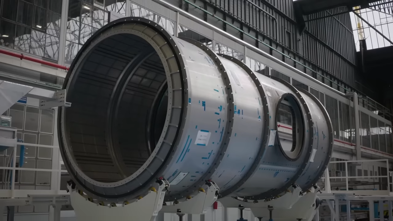 China and Russia are building something on the moon – and it’s not small