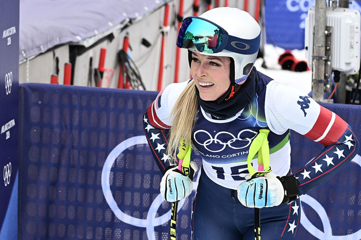 US skier Lindsey Vonn sends message to Chloe Kim and boyfriend Myles ...