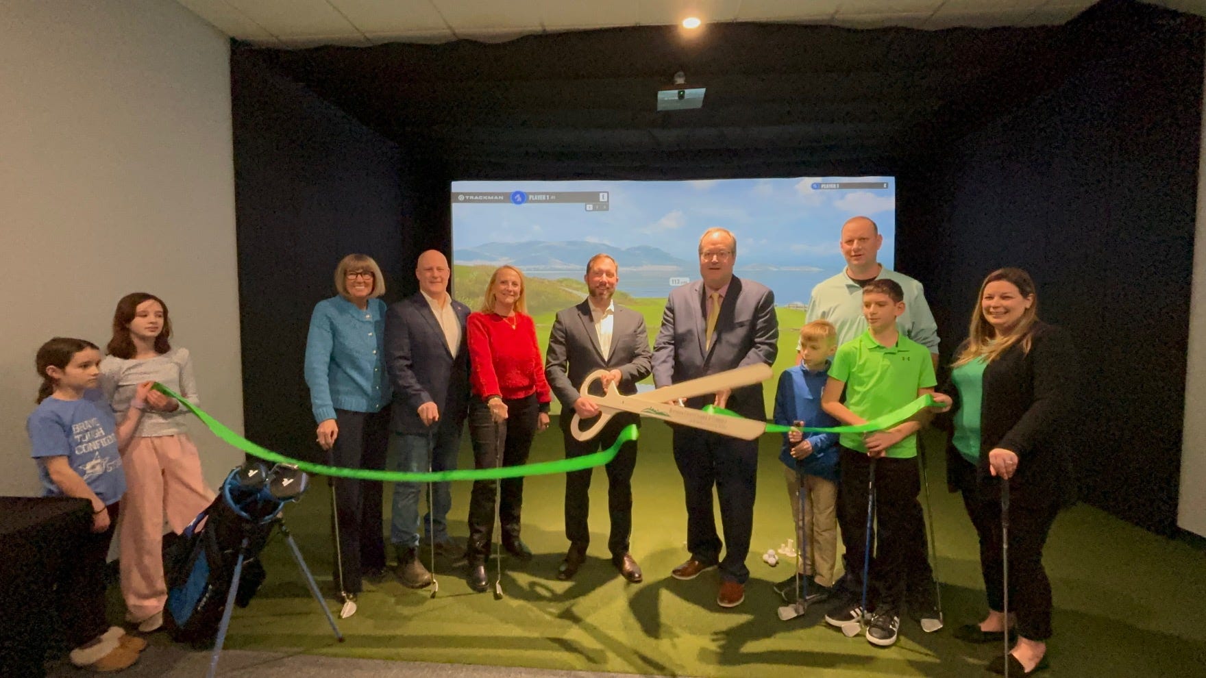 Indoor golf comes to Hunterdon County with new year-round facility