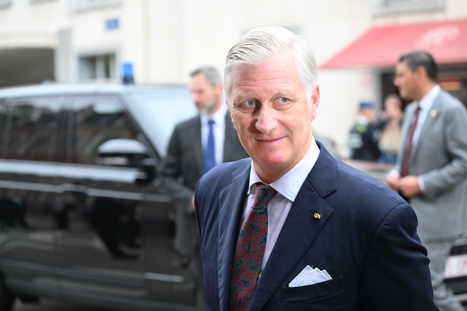 Koning Filip velt streng oordeel: “Het is onverantwoordelijk”