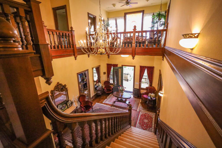 Inside the iconic 'Scream' mansion as fans flock to visit ahead of 7th film