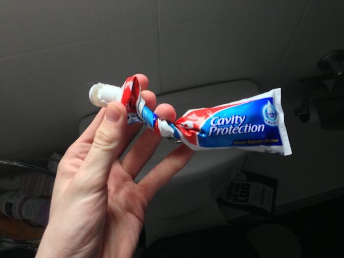 15 photos where common sense didn't pass the eye test