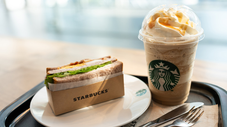The most nutritious foods you can order at Starbucks, according to a ...