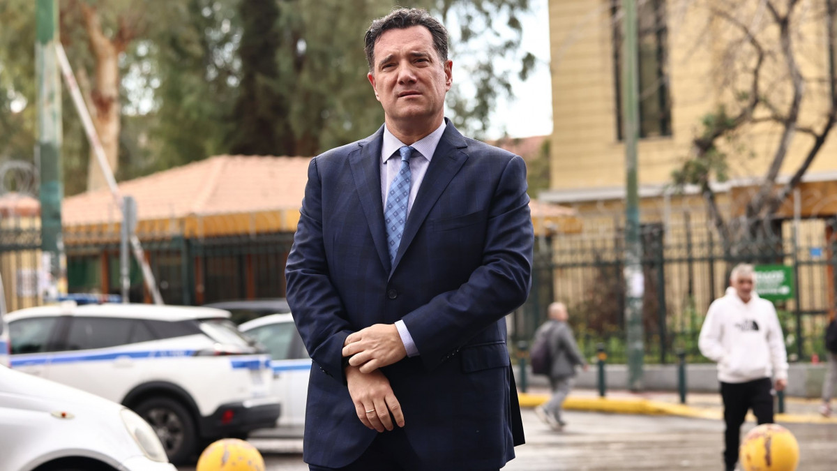 Γεωργιάδης: Οι φάκελοι που ήρθαν στη Βουλή είναι ανοησίες - Δεν μπορούν ...
