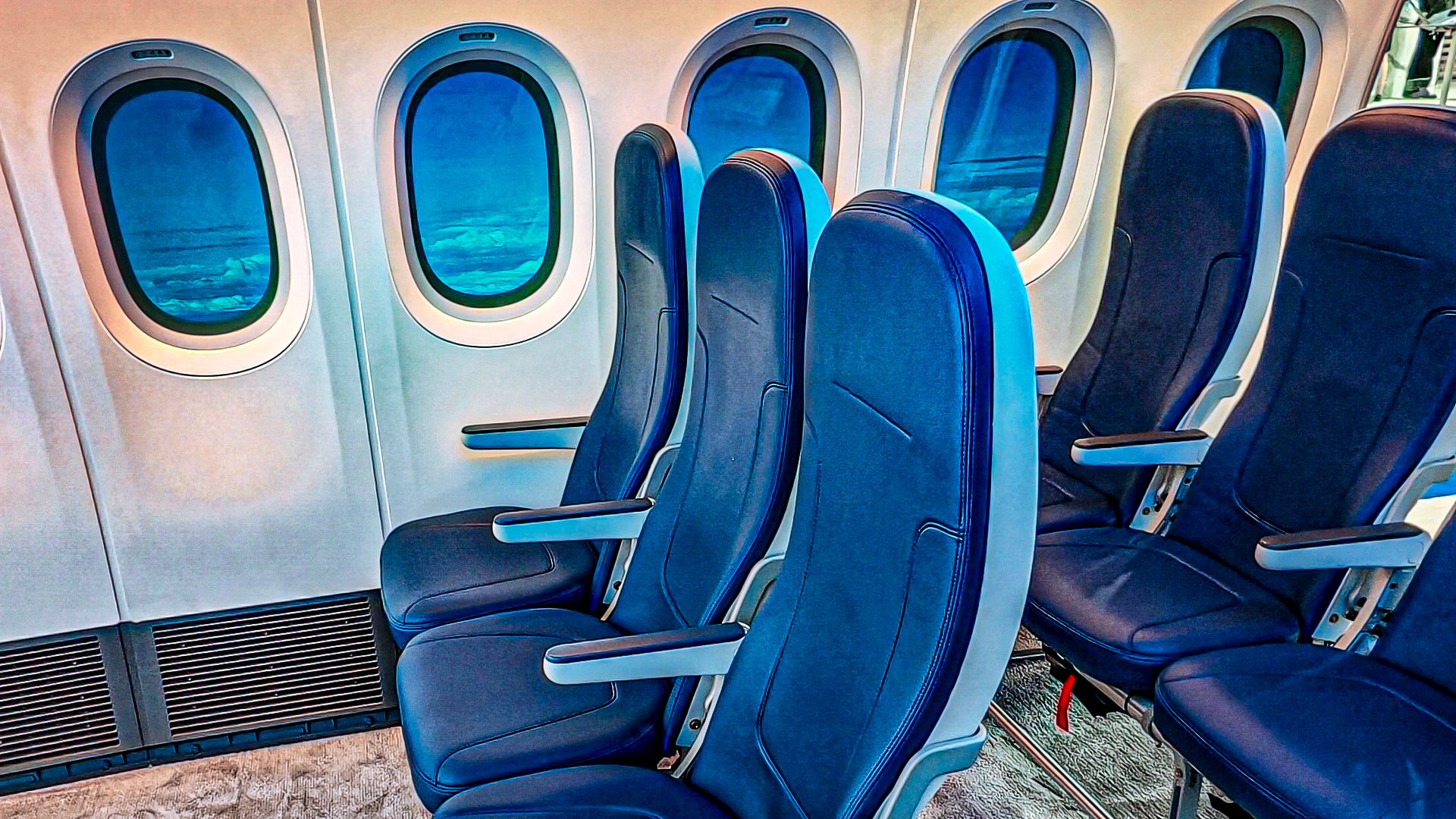 Why did Boeing build the 777X with dimmable windows?