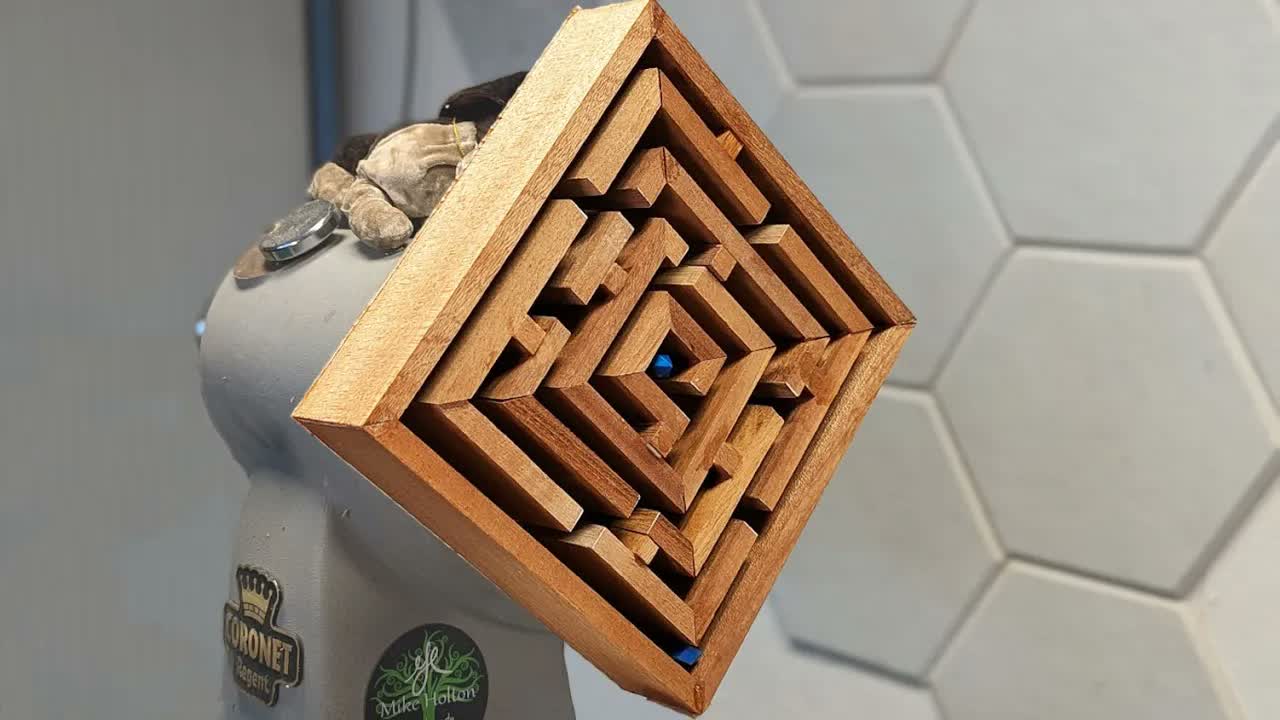 Watch how one man carved a maze into a wooden bowl