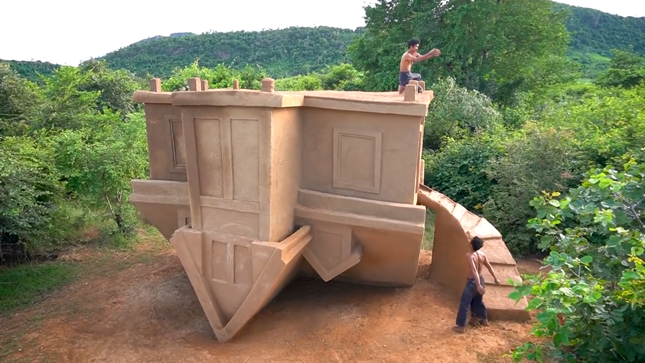 The upside-down design looked bold, then the walls nearly leaned