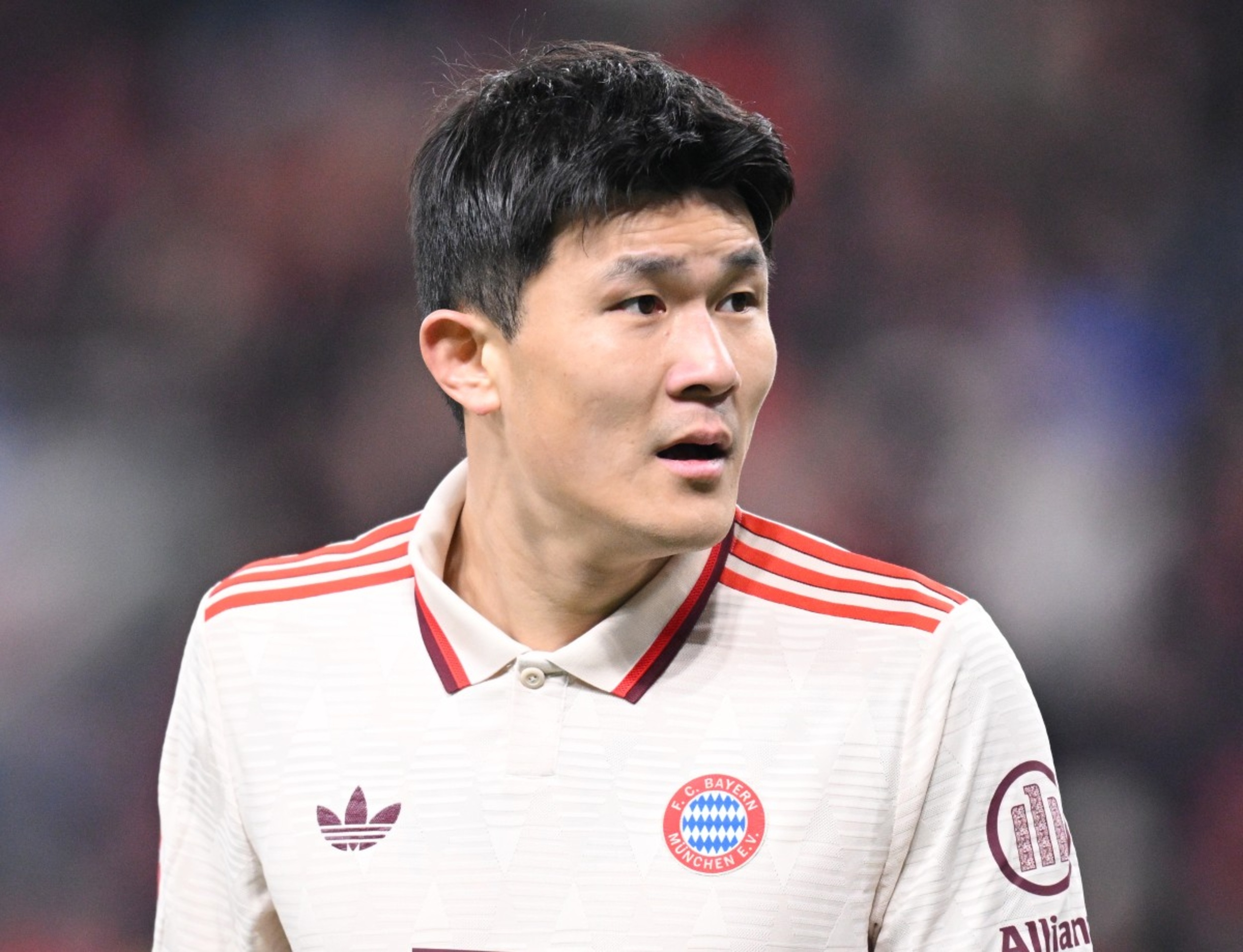 29-year-old defender on Premier League radar as Spurs & Chelsea prepare ...