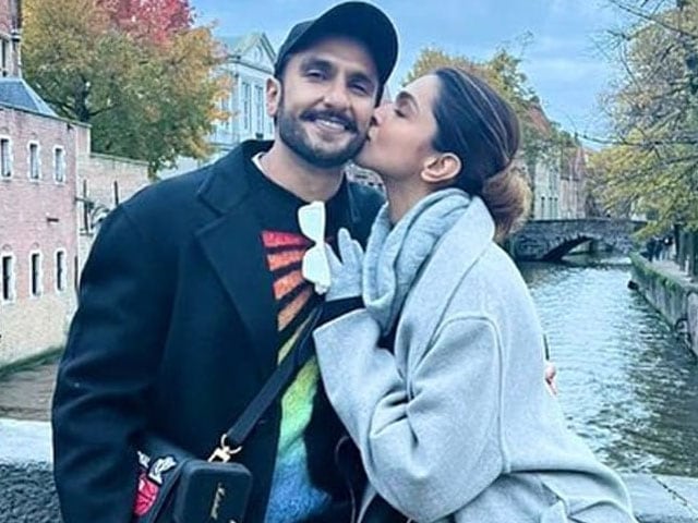 Deepika Padukone and Ranveer Singh announce pregnancy. Baby due in ...