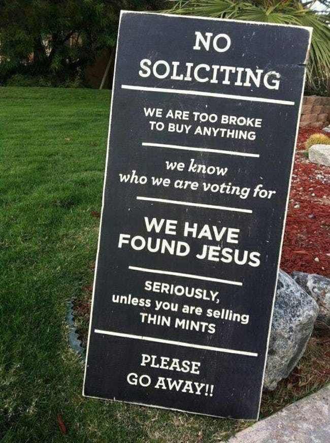 Get off my lawn: Check out the most hilarious signs neighbors hung in ...