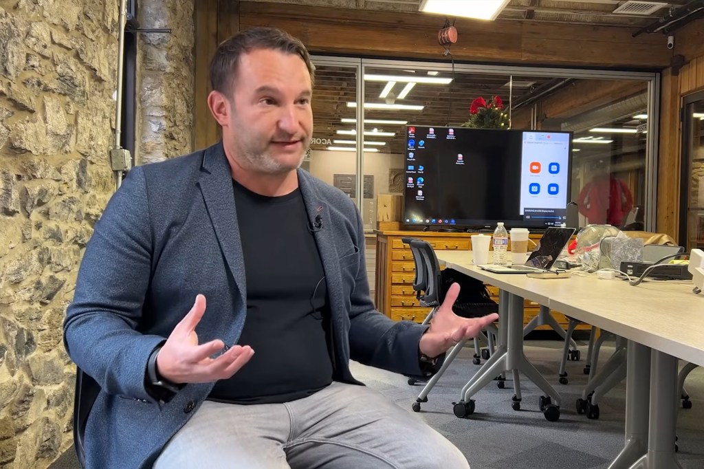 Longtime NPR host accuses Google of stealing his voice for AI podcast ...
