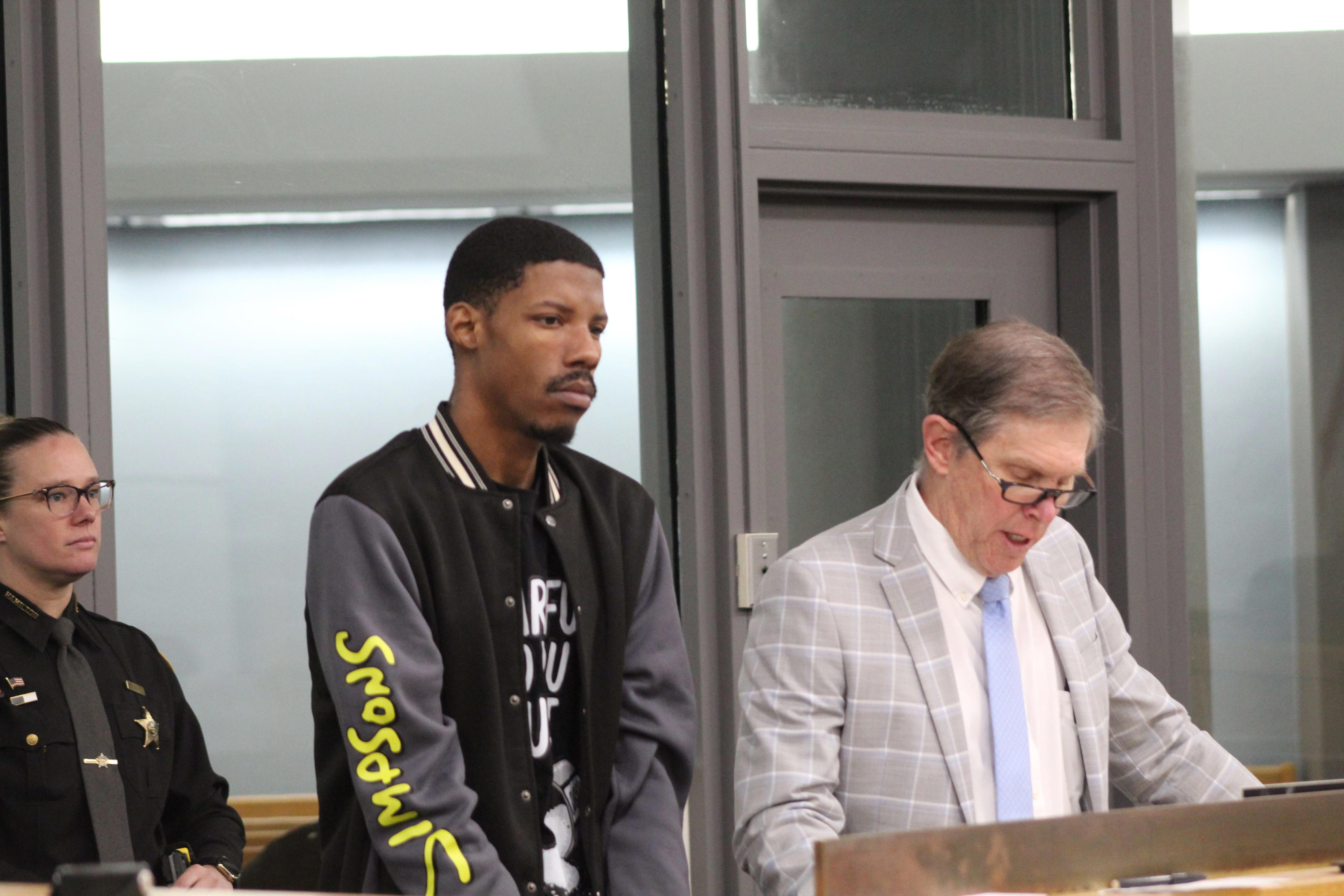 Suspect in Cincinnati party bus killing also shot driver, police say