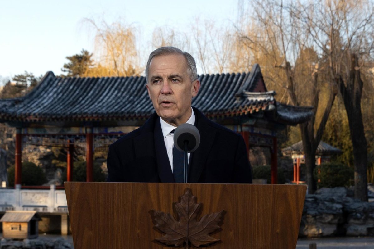 China opens visa-free admission for Canadian, British travelers