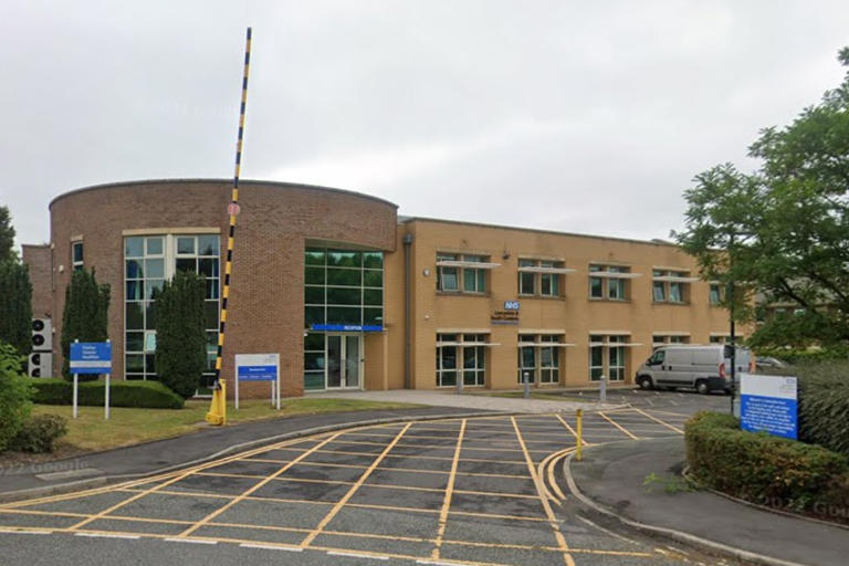 NHS waiting list in North West at 3 year low but what’s the story in ...