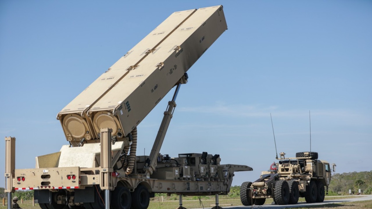 Dark Eagle revealed, the US hypersonic missile that can strike 1,700 ...