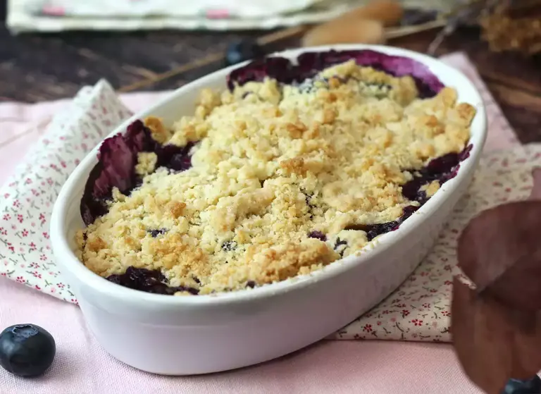 Heidelbeer-Mandel-Streusel: oben golden, innen saftig