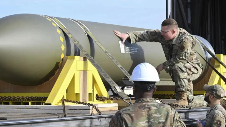 US to restock 30,000-pound bunker-buster bombs after Operation Midnight ...