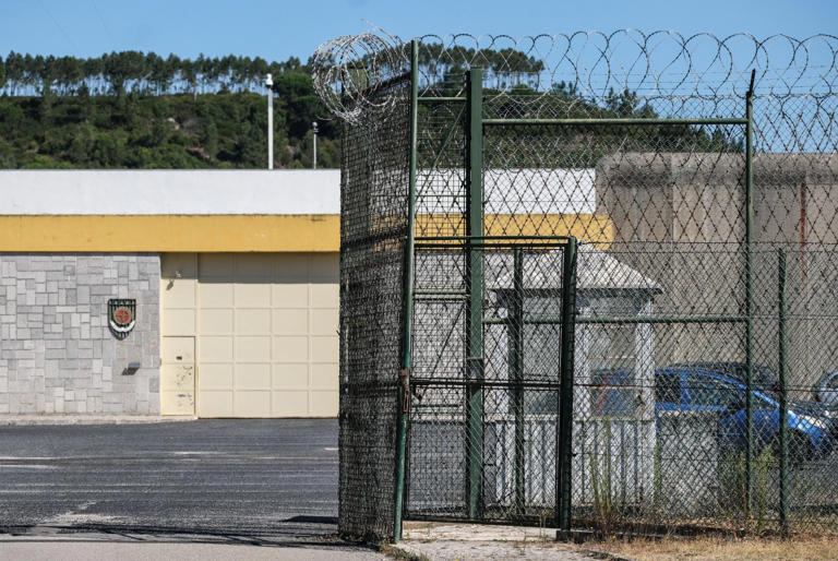 Ministério Público trava PJ em série de detenções por auxílio à fuga de ...