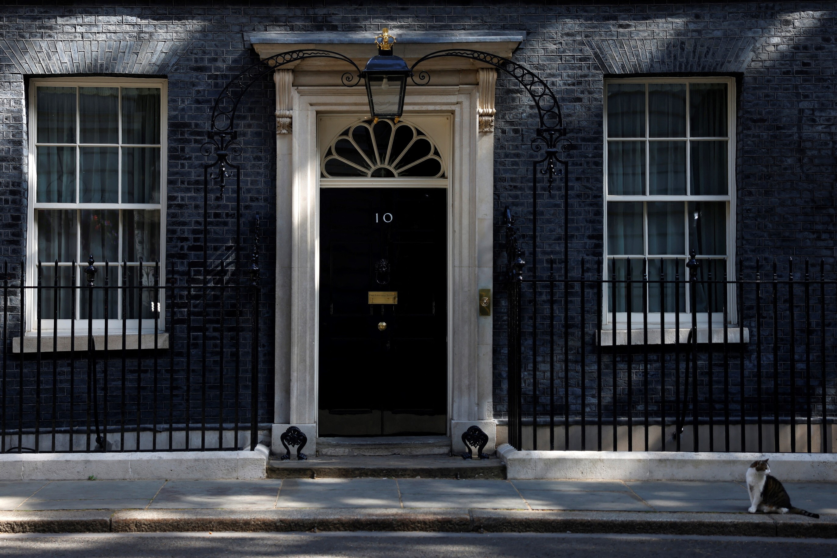 'Think tank vicino al Labour spiava i reporter', Starmer ancora sotto ...