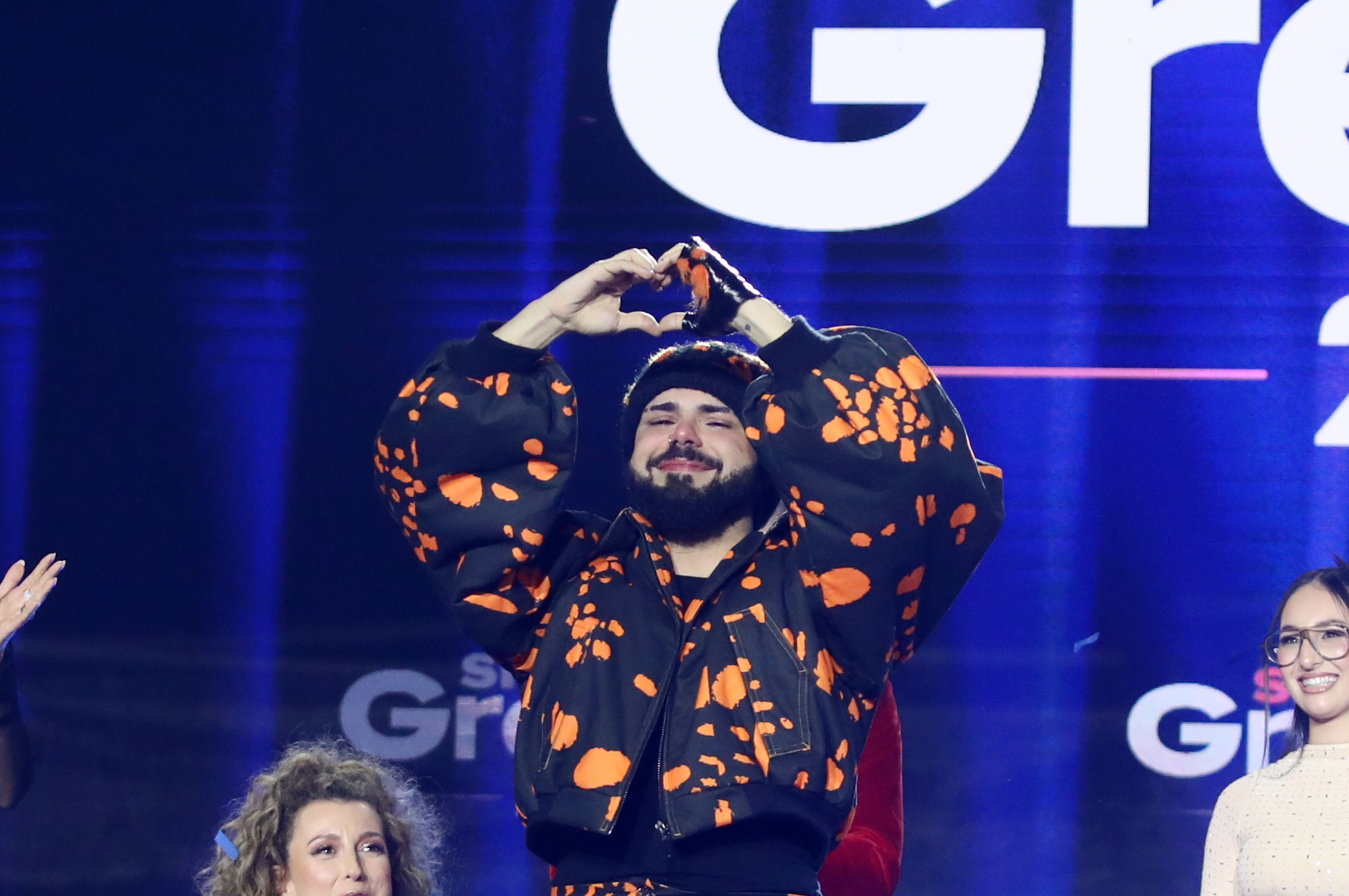 Eurovision 2026: Αναχωρεί ο Akylas για την Βιέννη – «Παίρνουμε όλη την ...
