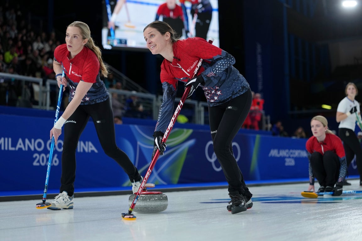 Phenomenal pictures of American curlers Taylor Anderson-Heide, Tara ...