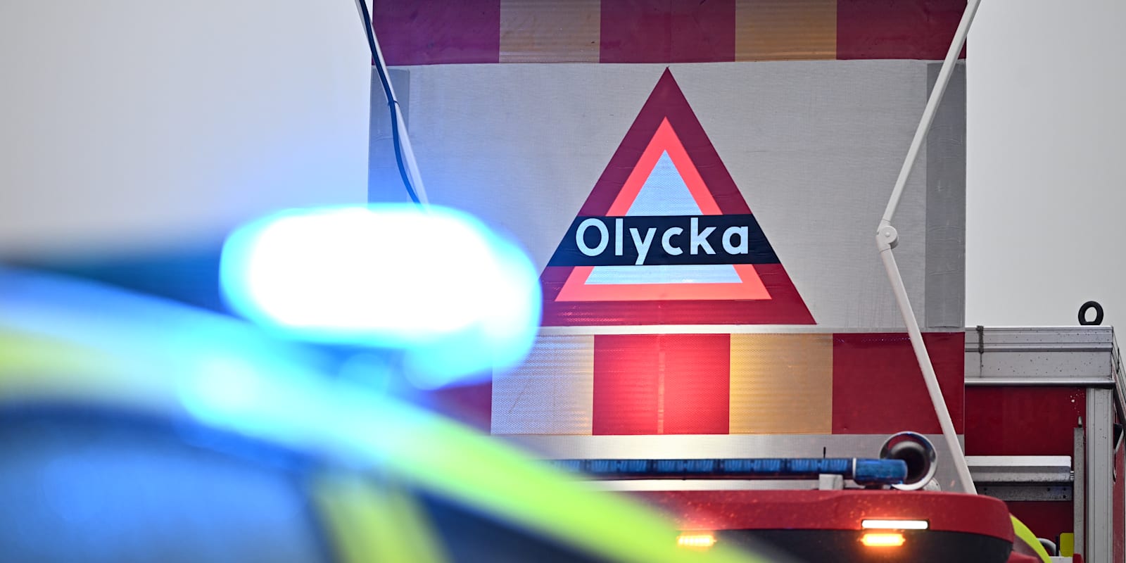 Man död – krockade med en lastbil i Värnamo