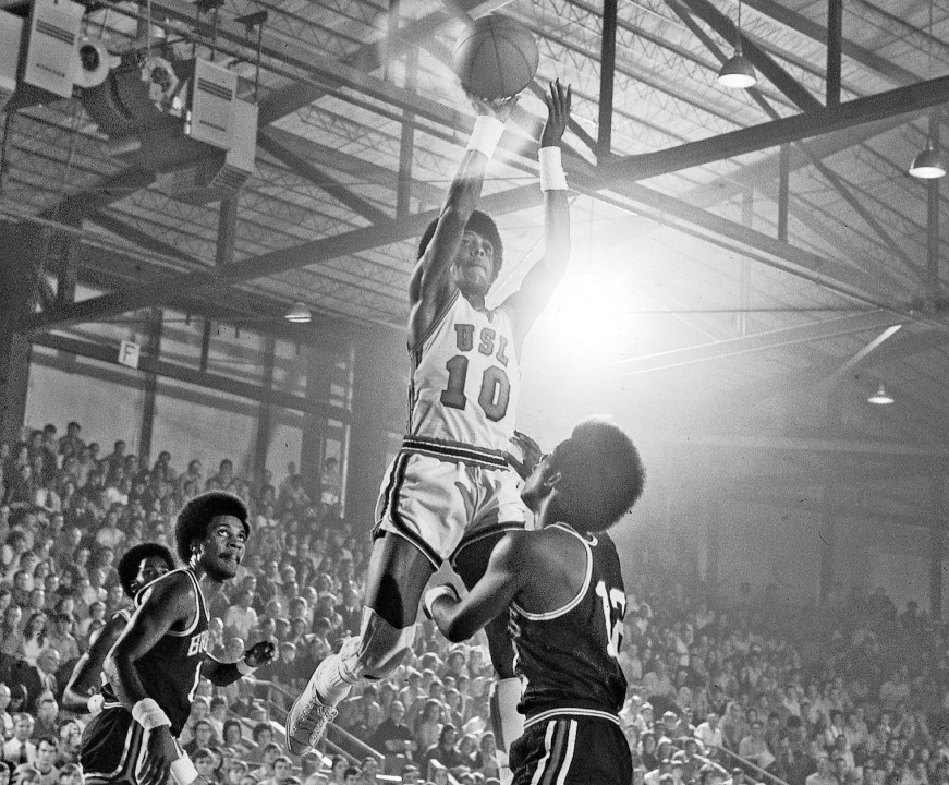 Former USL basketball legend Dwight 'Bo' Lamar dies at 74