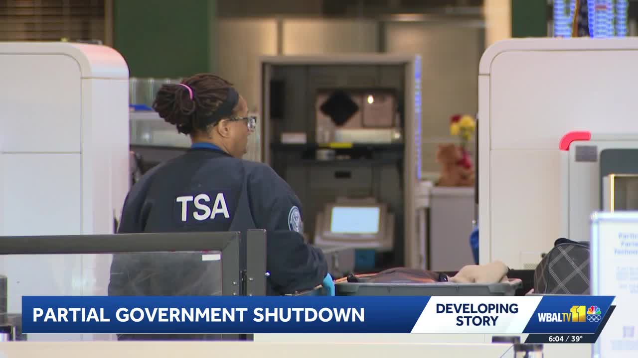 TSA officers working without pay amid partial government shutdown