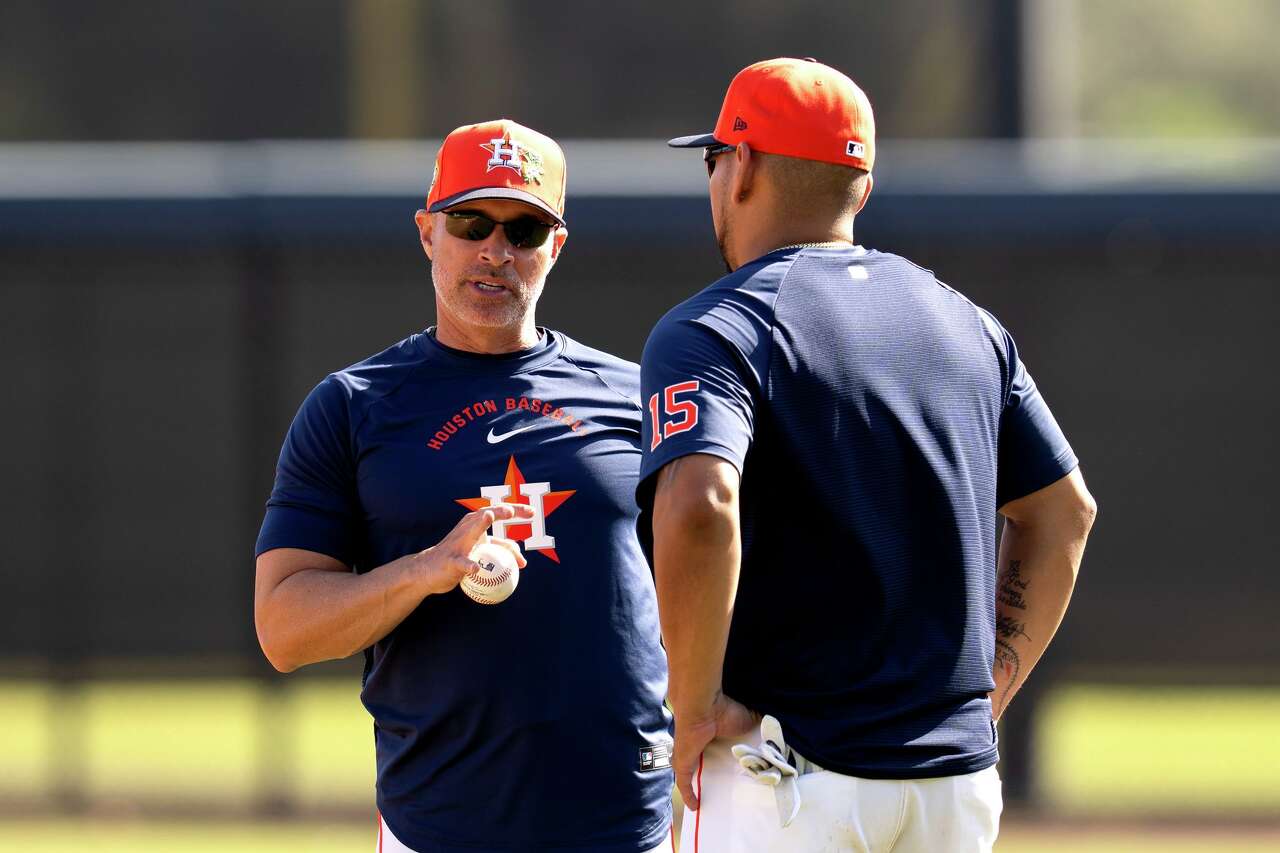 Joe Espada's message to Houston Astros players: Leave 2025 struggles in ...