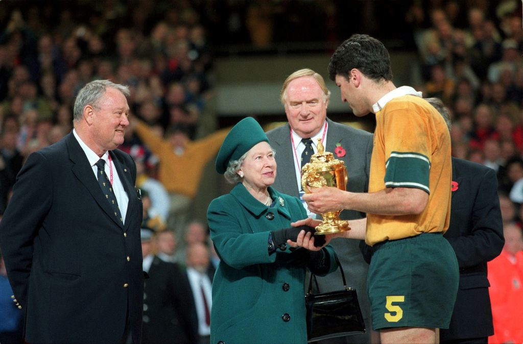 Wallabies legend's beautiful connection with unlikely Aussie hero