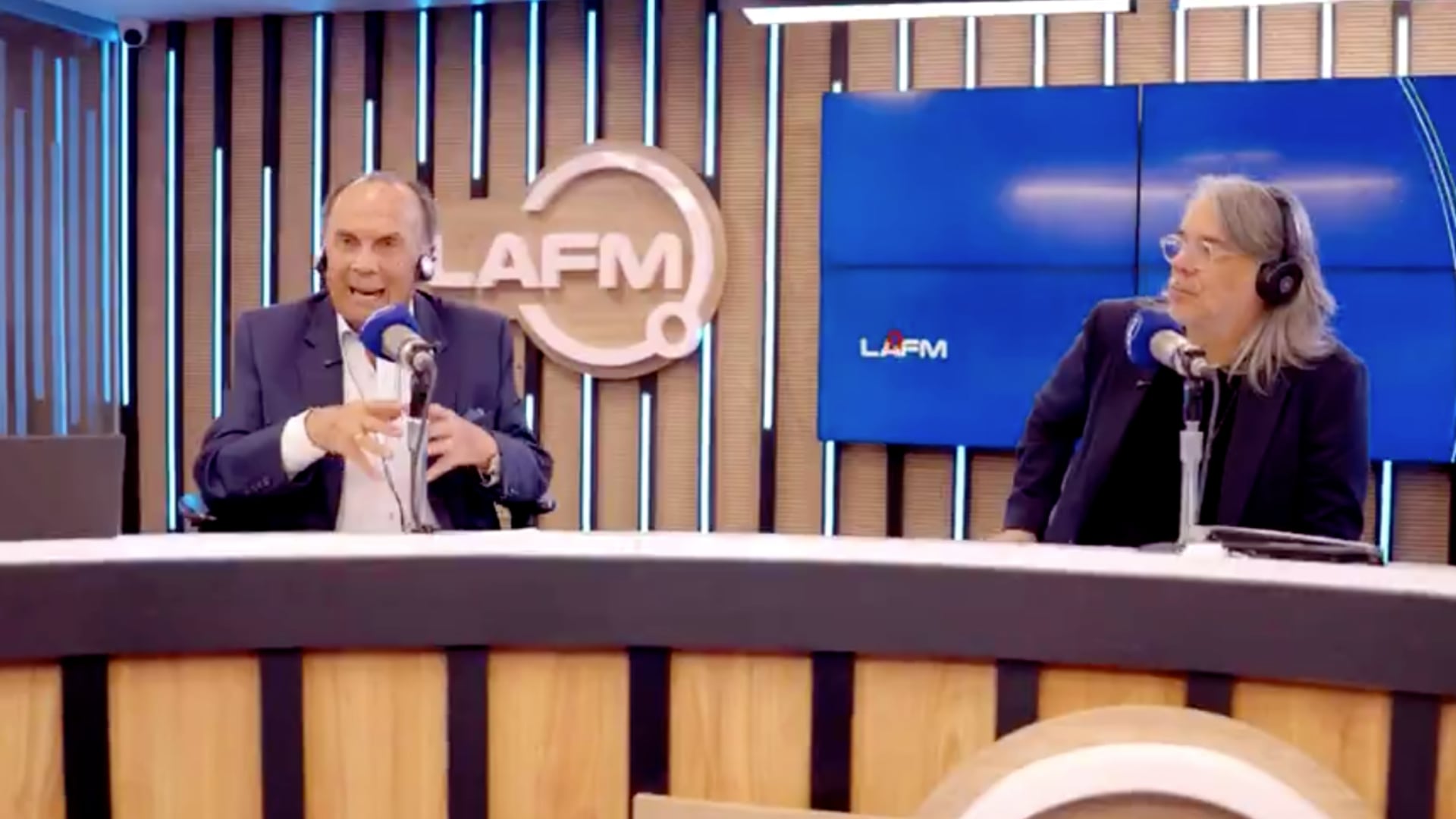 Bajo el marco del respeto, Martín de Francisco se quejó por el horario ...
