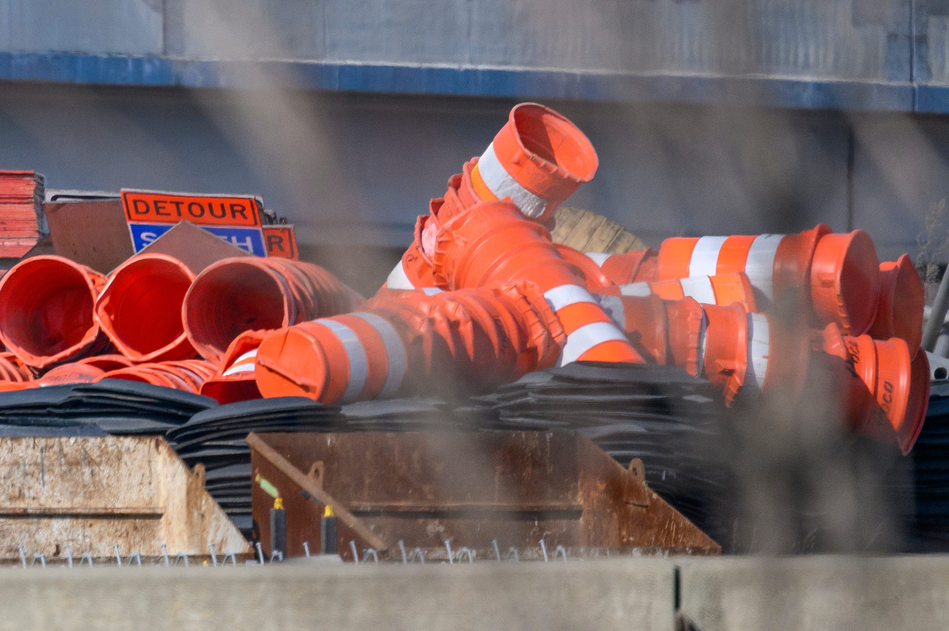 Orange barrels are back: Here's when detours begin on I-94 in Wayne County
