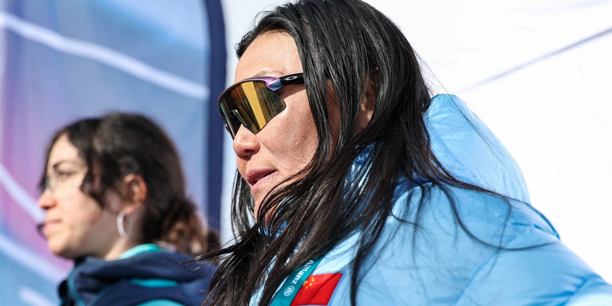 Meet Eileen Gu’s mom, Yan Gu