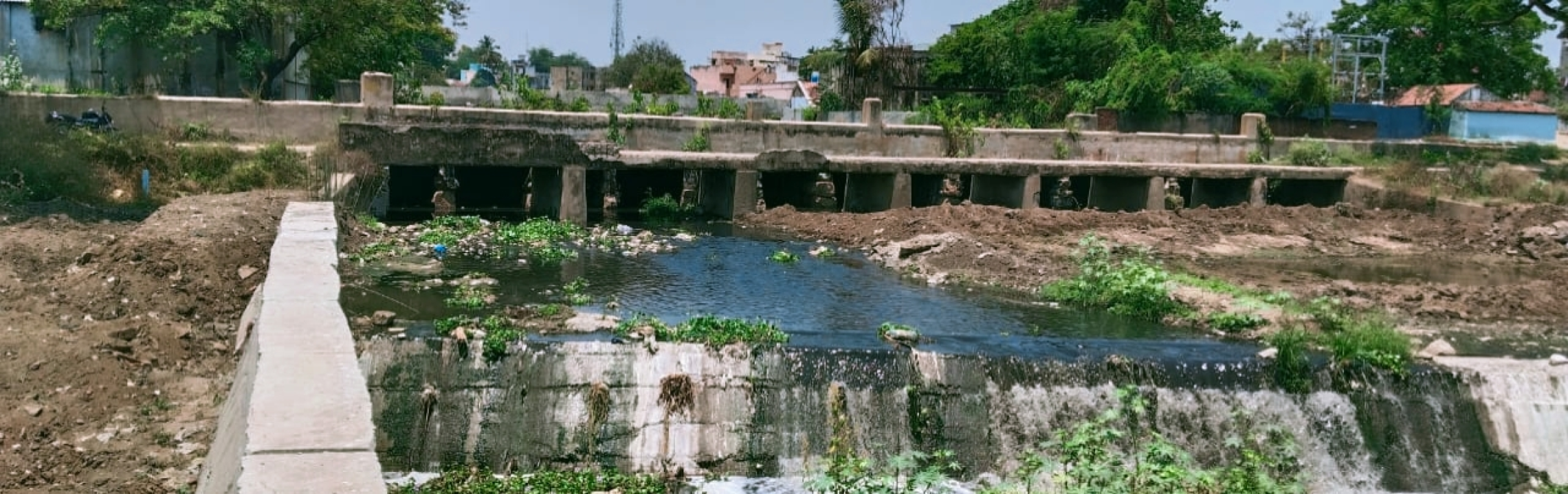 Tamil Nadu farmers protest demolition of 750-year-old Kalingarayan ...