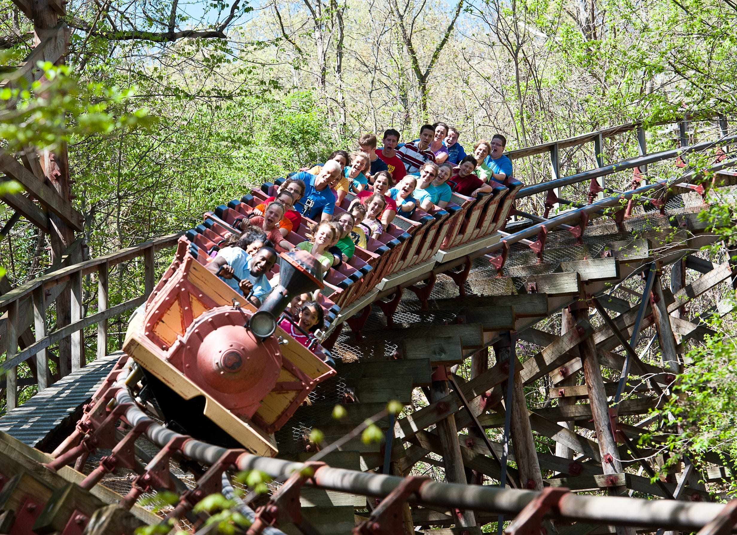 Thunderation to close after 33 years at Silver Dollar City