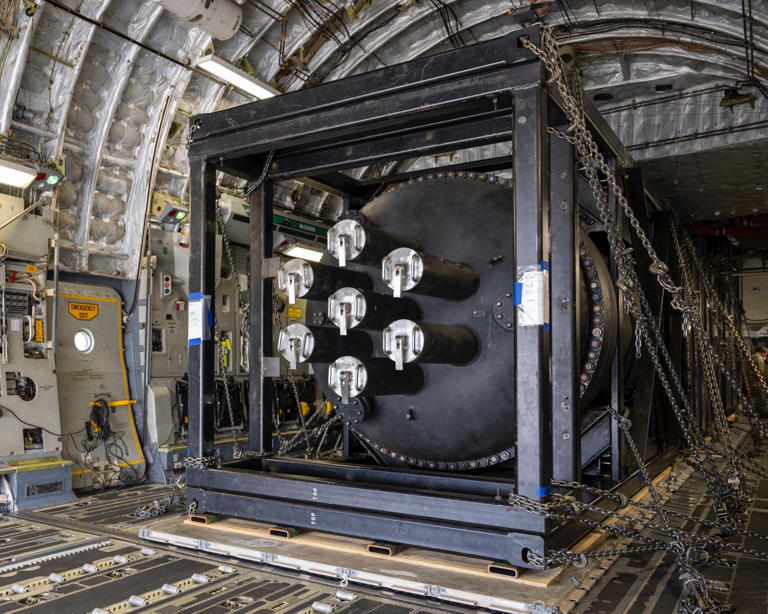 US military airlifts a nuclear reactor across three states