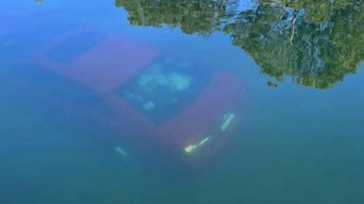 Body found in car pulled from Lake Lanier, sheriff's office says; foul ...