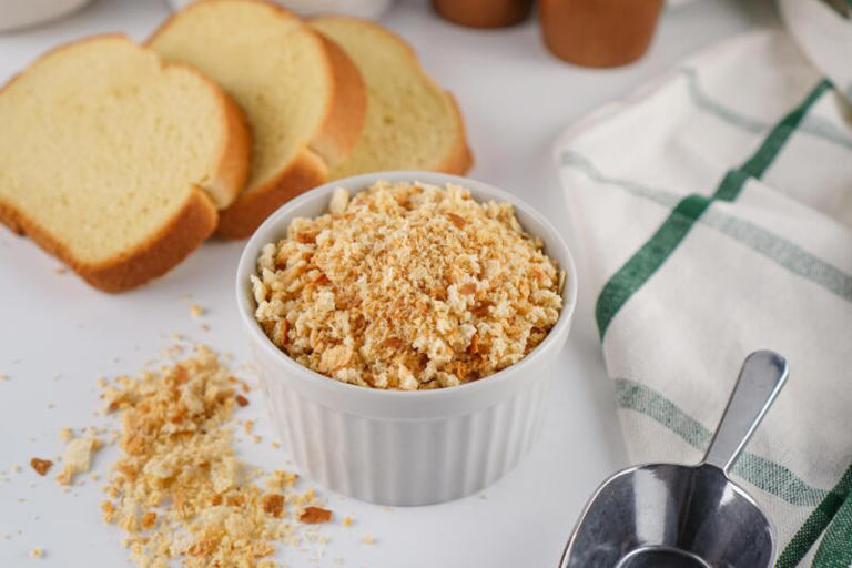 Homemade bread crumbs