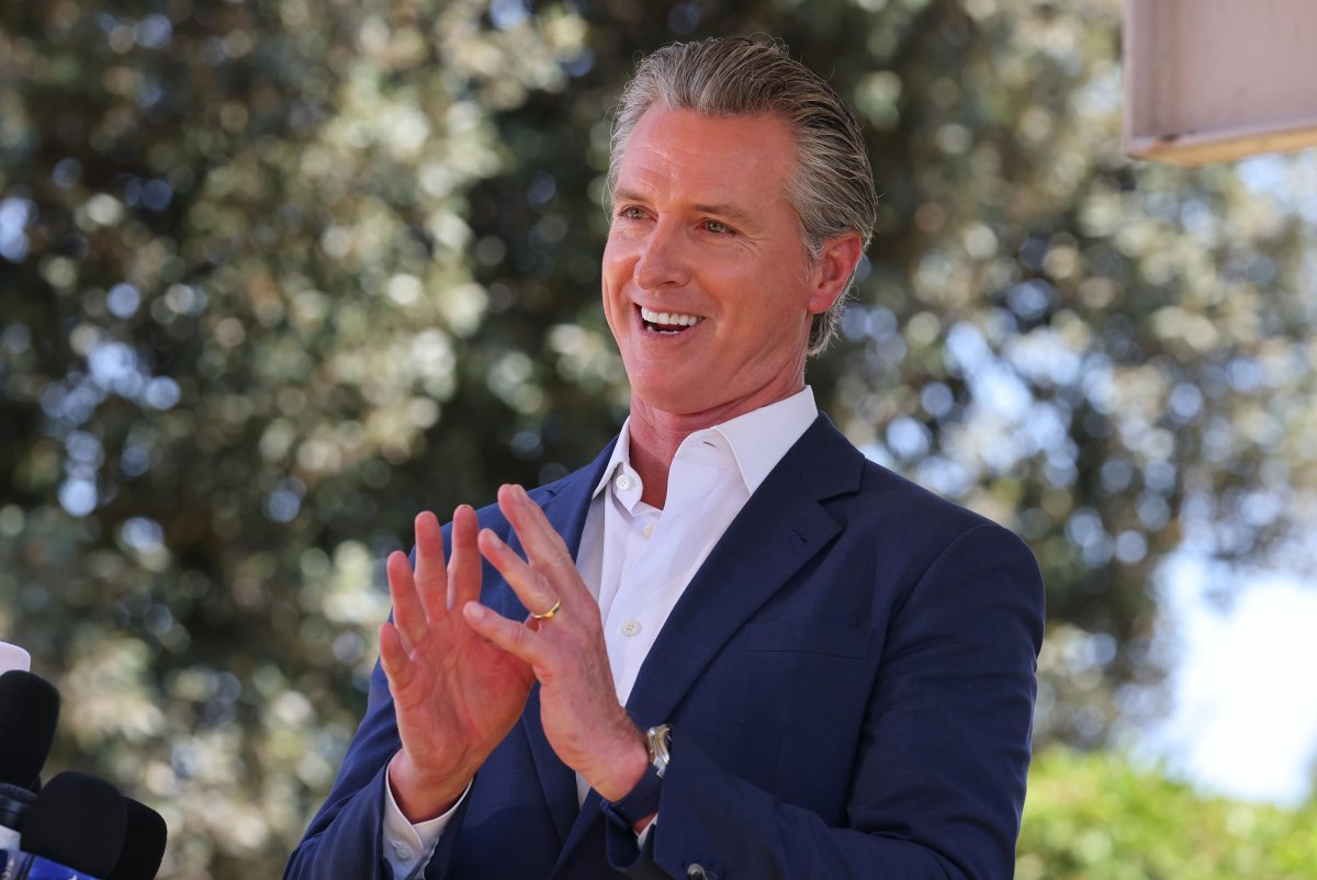California reaches clean energy agreement with Britain; Trump critical