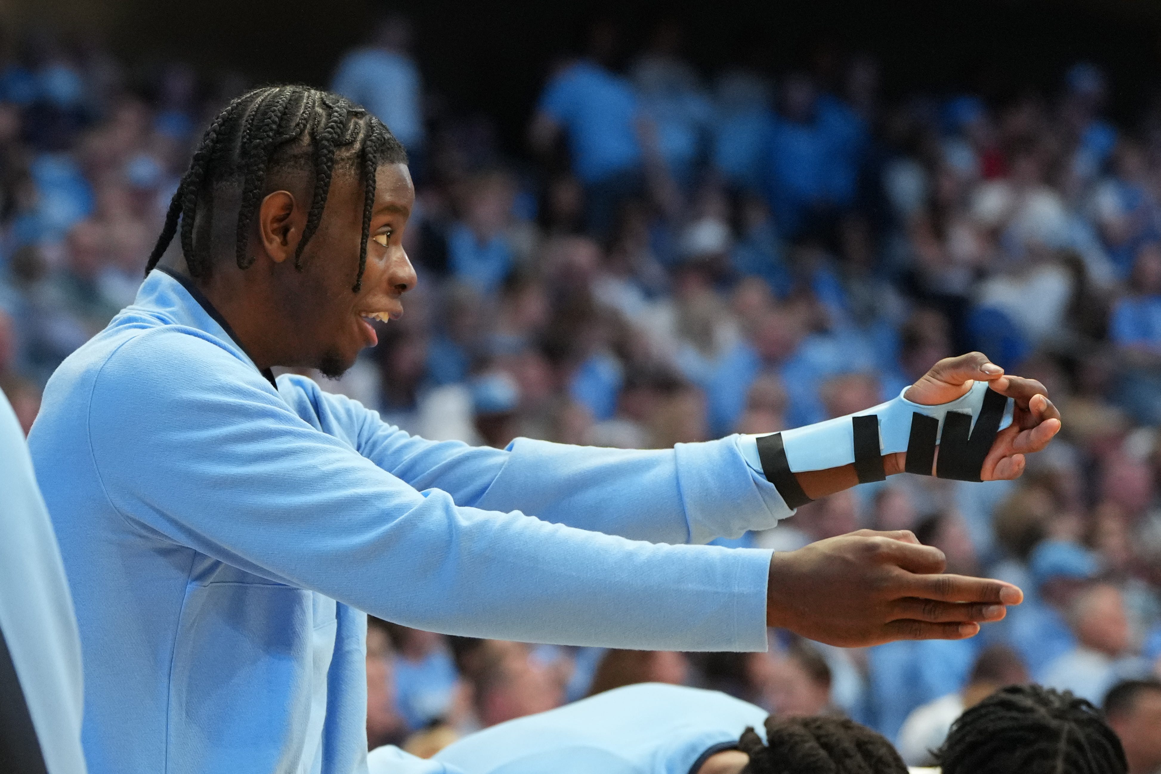 Hubert Davis updates Caleb Wilson injury status for UNC basketball