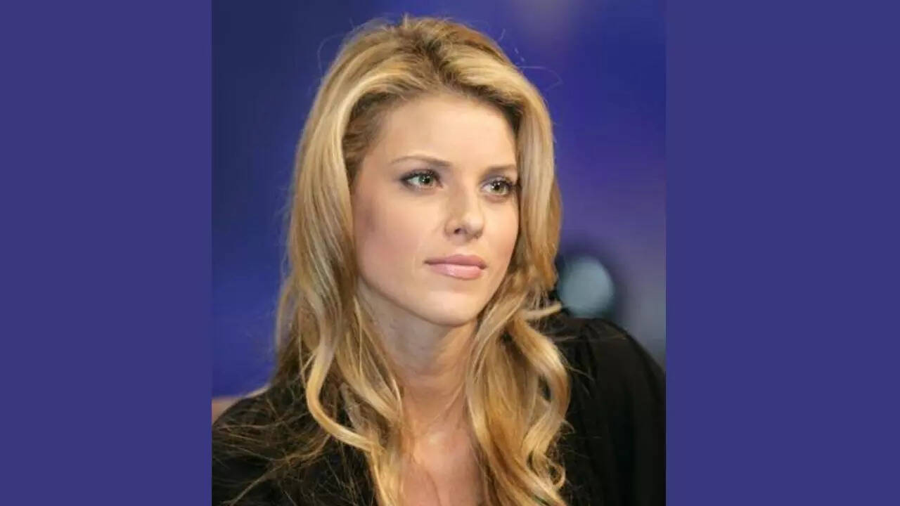 Trump removes ex-Miss California from religious panel after anti ...
